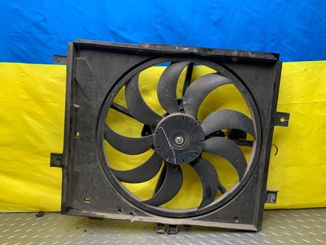 12-18 Nissan Versa Automatic CVT Radiator Fan Assembly 214813AB3A for ...