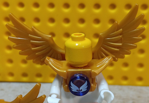 New LEGO Wings GOLD Elves Wind Energy Printed Tile Purple Armor Girl ...