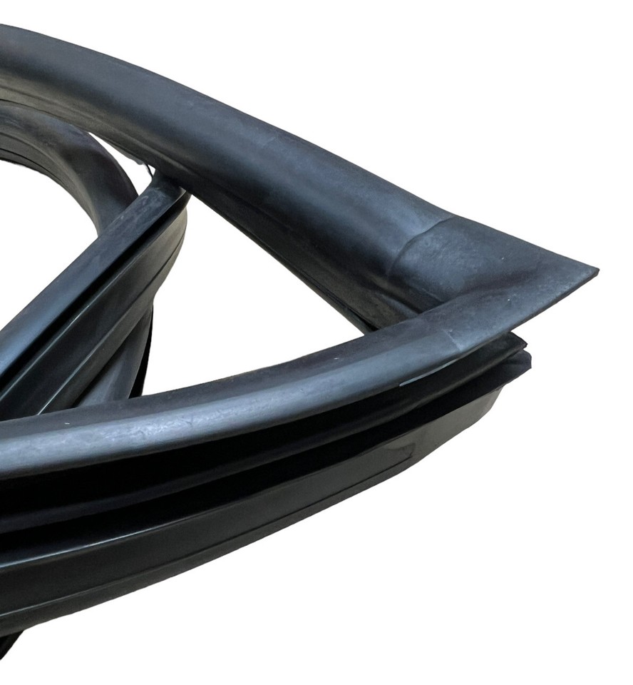 1956-1957 Chevrolet Bel Air Rear Window Rubber Seal W/O Trim Groove | 2 ...