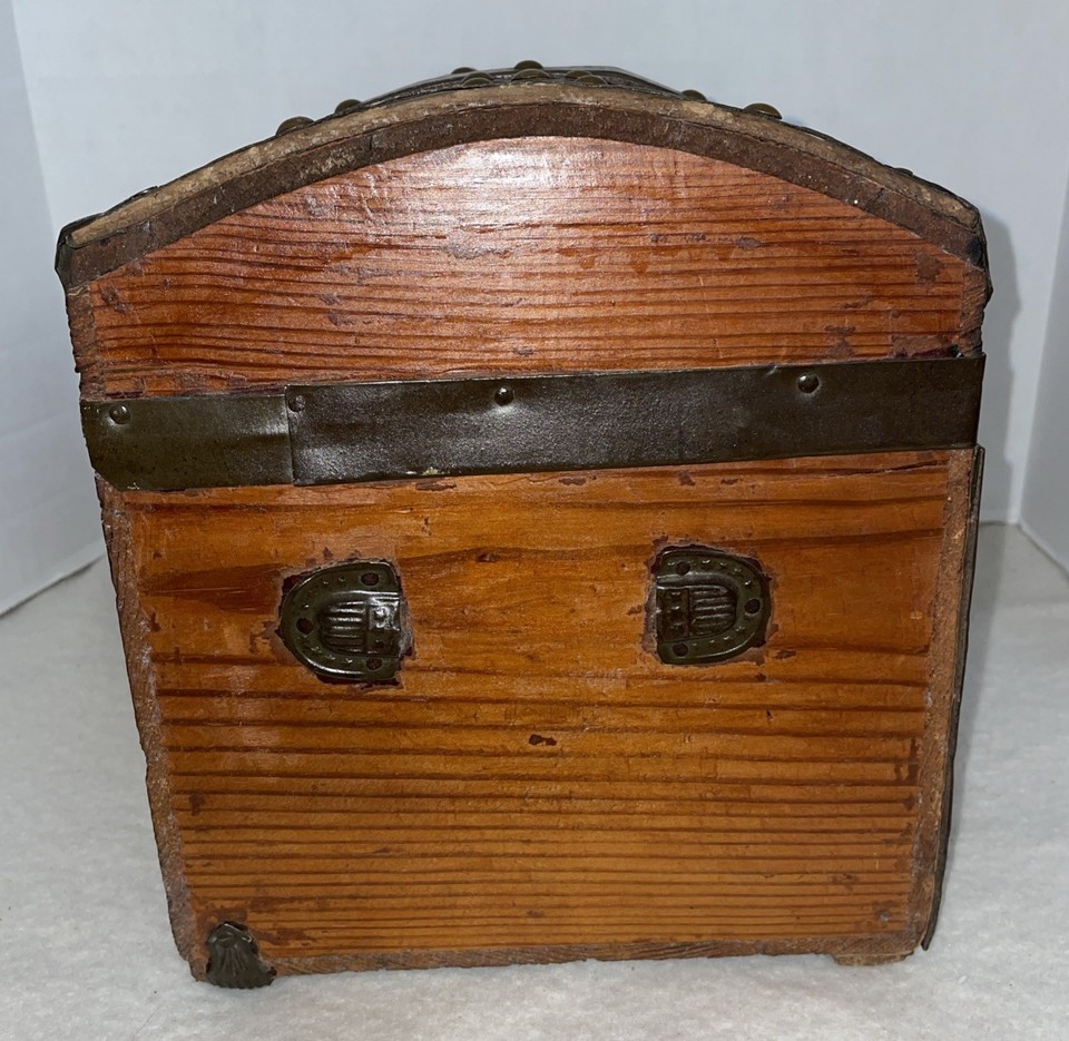 Antique Wooden Doll Trunk Dome Top Chest (Circa 1869) | eBay