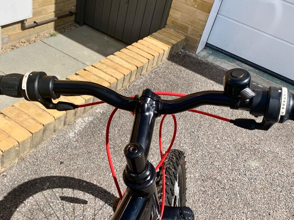 Unisex Kids' Bike 17" Frame Barely Used Halfords Apollo | eBay UK