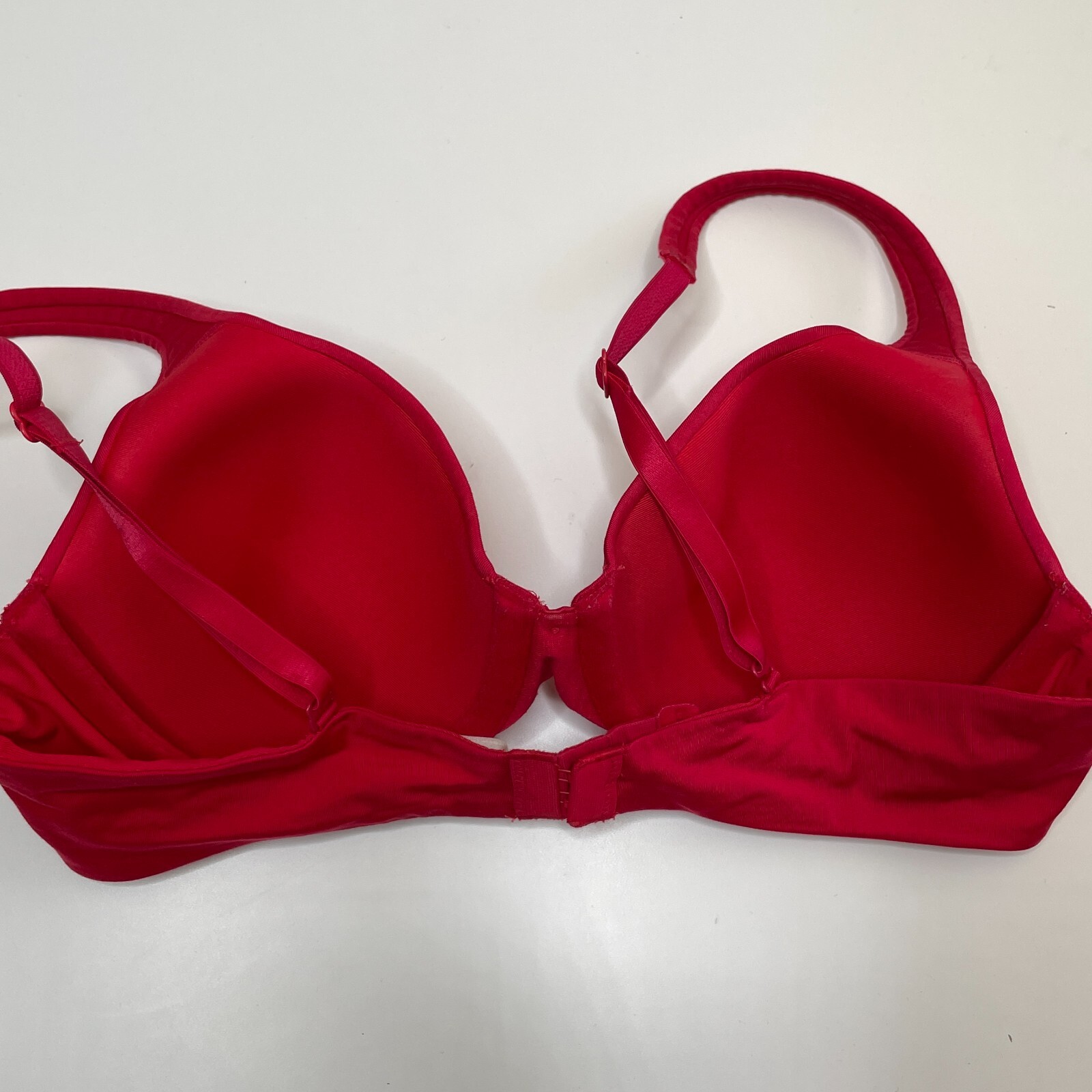 Maidenform T-Shirt Bra 34B Red Satin Lightly Lined Cup Underwire ...