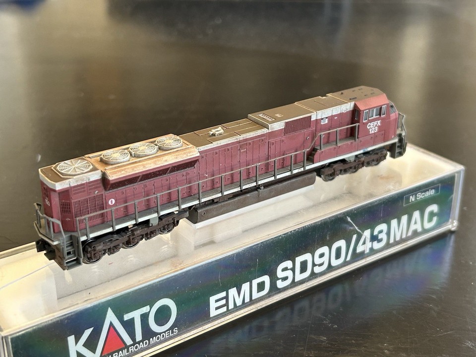 N Scale Custom weathered CEFX SD9043MAC DC | eBay