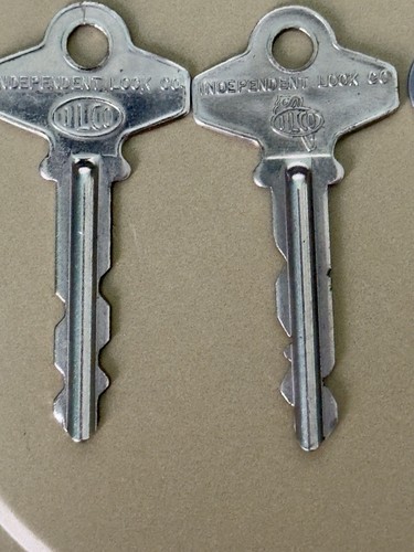 VTG 3 Independent Lock Company (ILCO) LOCK KEYS, FLAT DOUBLE SIDES VG+ ...