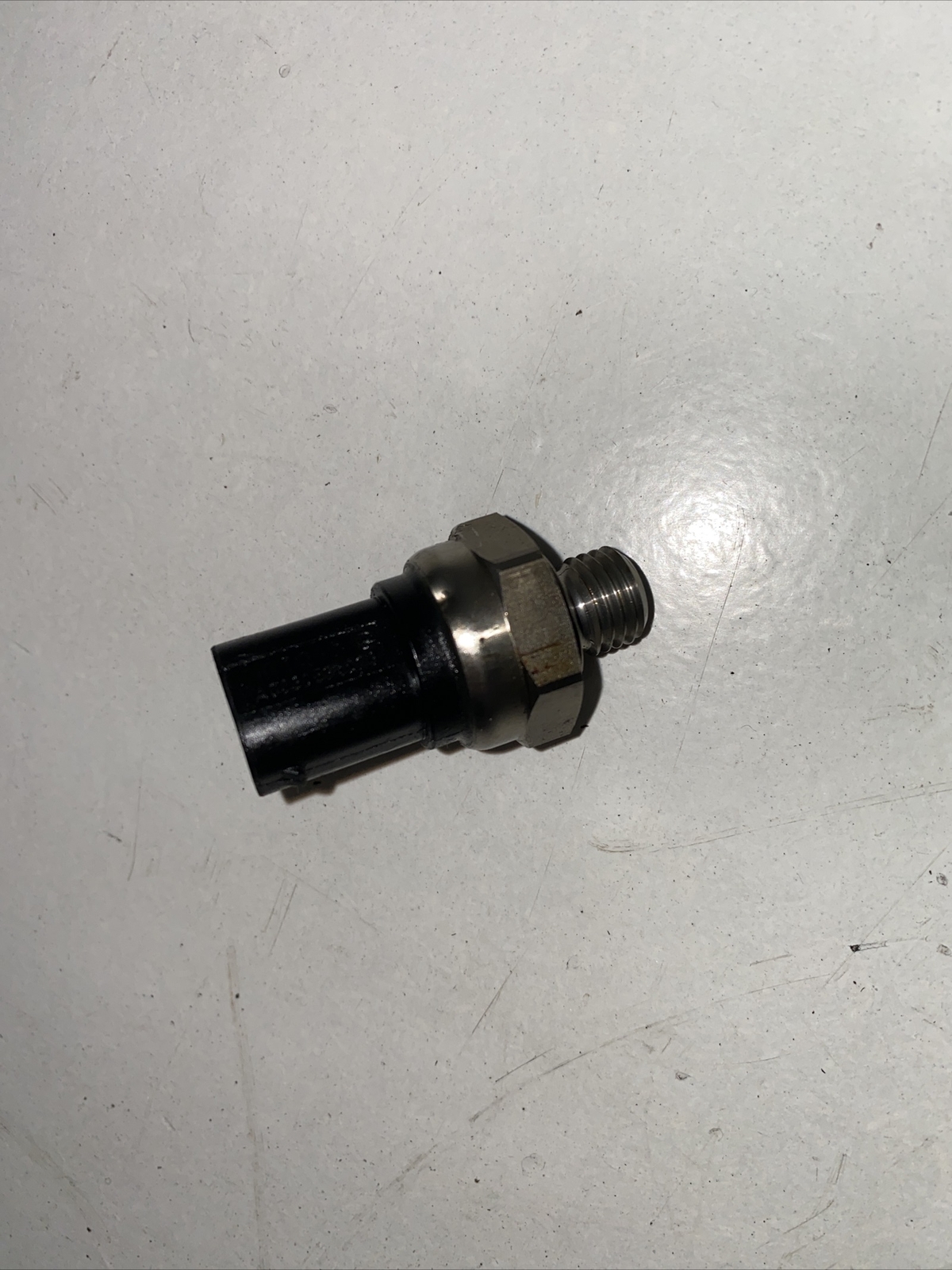 Engine Oil Pressure Sensor Mercedes SLS AMG A0081530028 | eBay