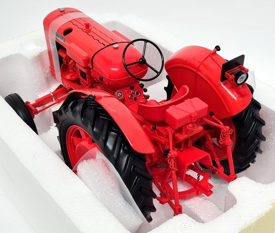 UH 1/16 Nuffield Universal Four DM 1958 Orange Diecast model Farm ...