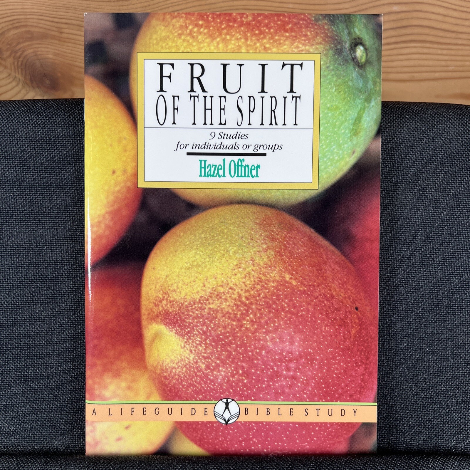 LifeGuide Bible Studies: The Fruit of the Spirit by Hazel Offner (1987 ...