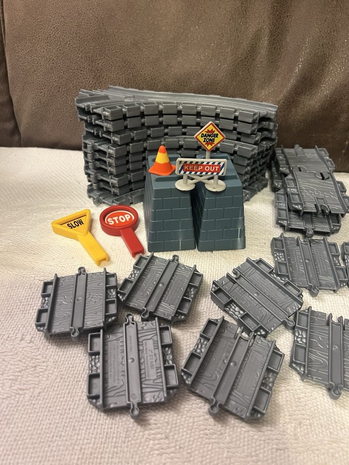 Thomas the Tank Engine Track Bundle | eBay UK