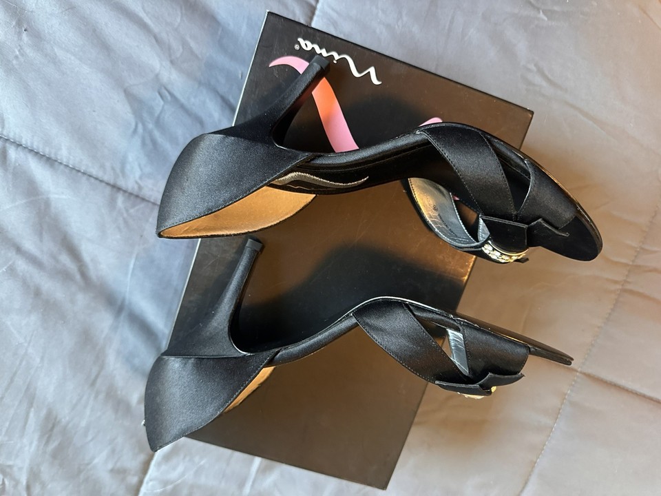 NINA Black Pumps MILIA BLACK LUSTER SATIN Heels Womens Shoe 8 PRE-OWNED ...