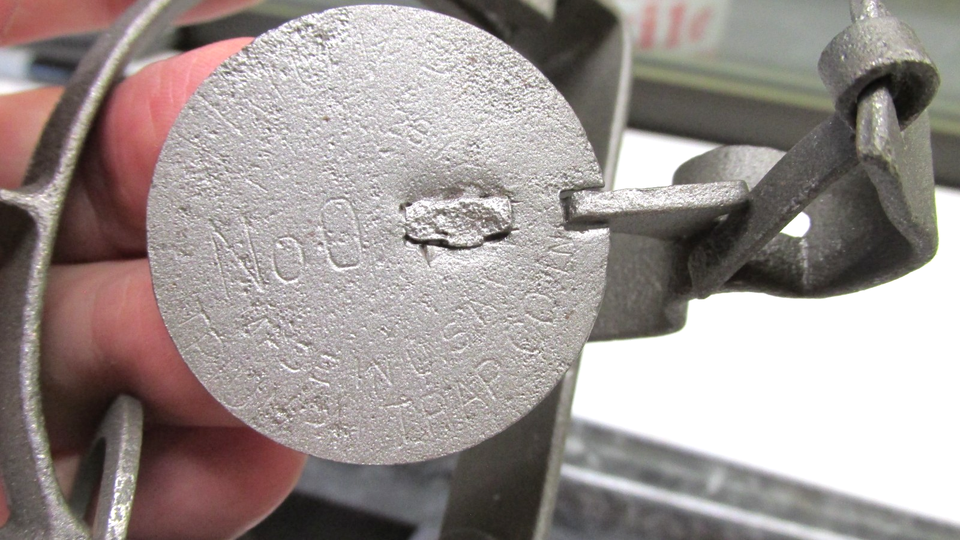 Old TRIUMPH 0 Double Jaw Long Spring Trap | eBay