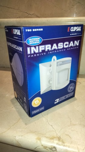 750WPR-GY | Clipsal Infrascan Surface Mounted 3 Wire PIR sensor BRAND ...
