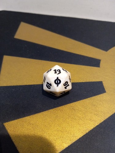 MTG d20 Spindown Life Counter Die/Dice - New Phyrexia - White Marble ...