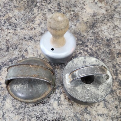 Vtg Metal Round Doughnut Biscuit Cookie Cutters Handles Rustic ...