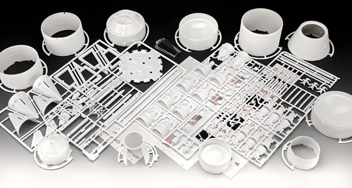 Rԑvԑll Apollo 11 Saturn V Rocket Model Kit 1:96 Scale – Includes Launch ...