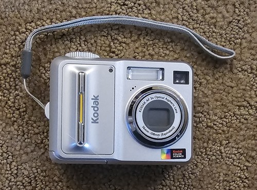 Kodak EasyShare C653 6.1MP Digital Photo & Video Camera For Parts Only ...