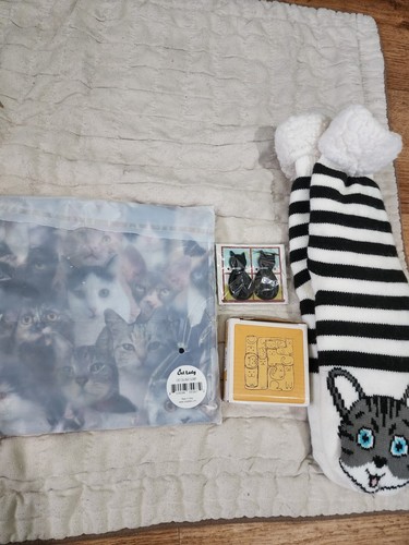 Lot Of 4 Cat Lady Box Items--Socks, Scarf, Dish, And Cat Tail Hooks | eBay