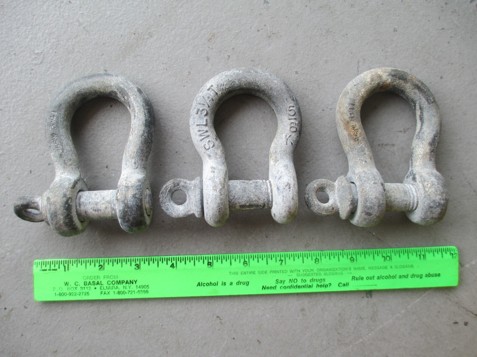 3 vintage 5/8" screw pin clevis SWL 3 1/4 T shackles, each weighing 1 ...