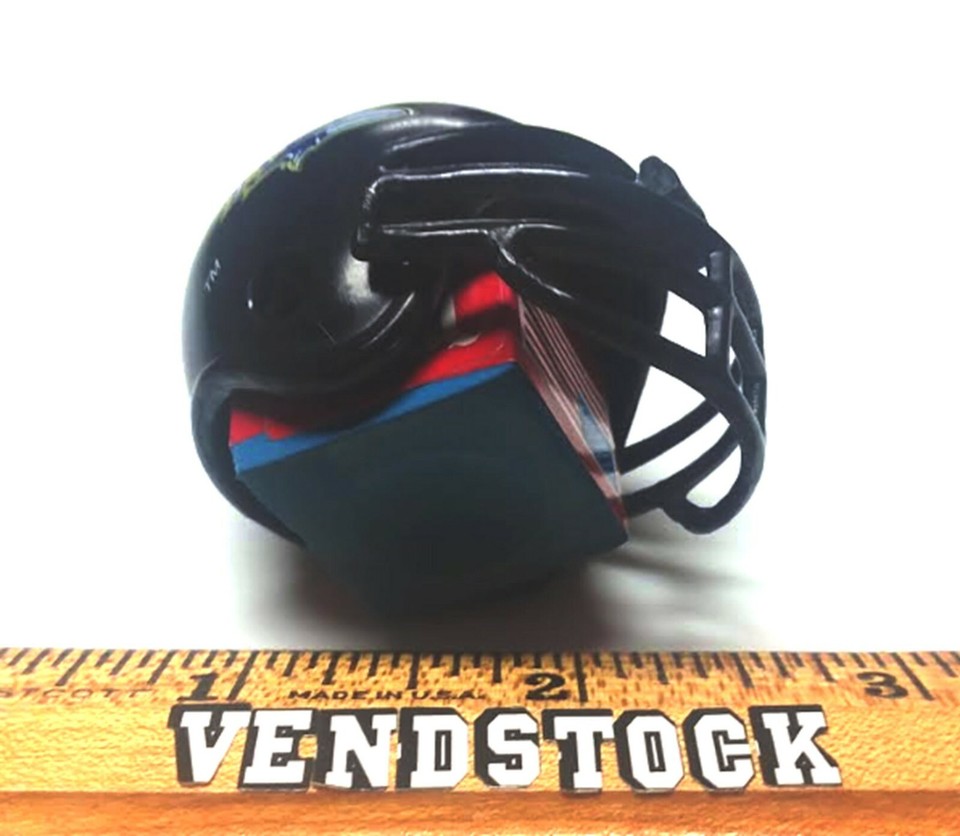 BILLIARDS POOL CHALK HOLDER IN MINI NFL GUMBALL FOOTBALL HELMET - YOU ...