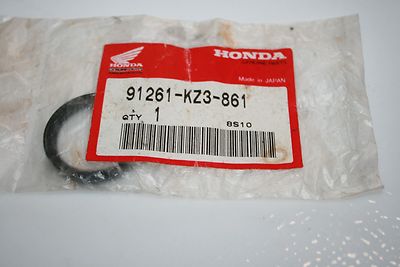 NOS HONDA SWING ARM REAR SHOCK DUST SEAL CB 900 VTR RVT 1000 VFR 800 CR ...
