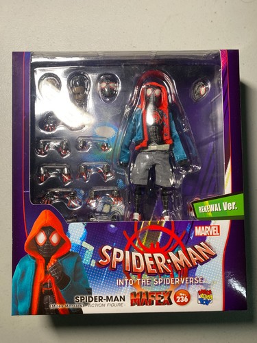 Medicom MAFEX No.107 Spider-Man Into the Spiderverse Miles Morales ...