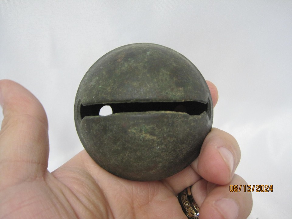ANTIQUE BRASS CROTAL SLEIGH BELL SIZE 2.75 x 2.75 Inch GREAT PATINA ...
