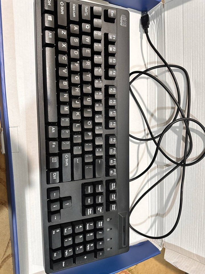 Adesso EasyTouch 630SB-TAA Smart Card Reader Keyboard | eBay