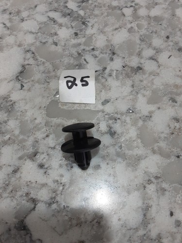 Push Type Retainers Compatible with GM 11612035 - Box of 25 | eBay