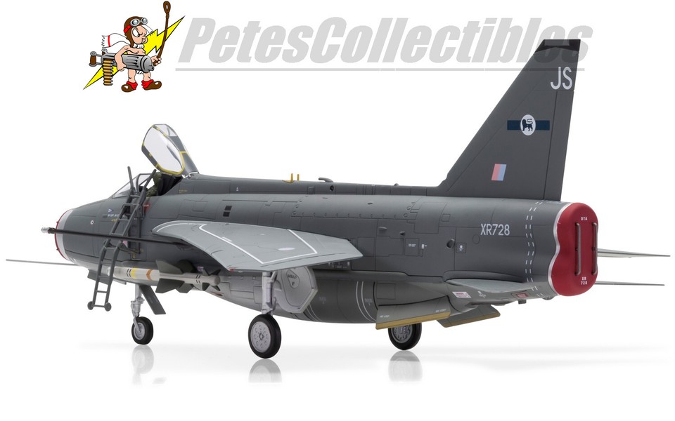 Corgi AA28401 English Electric Lightning F.6 XR728/JS , RAF Binbrook 1 ...