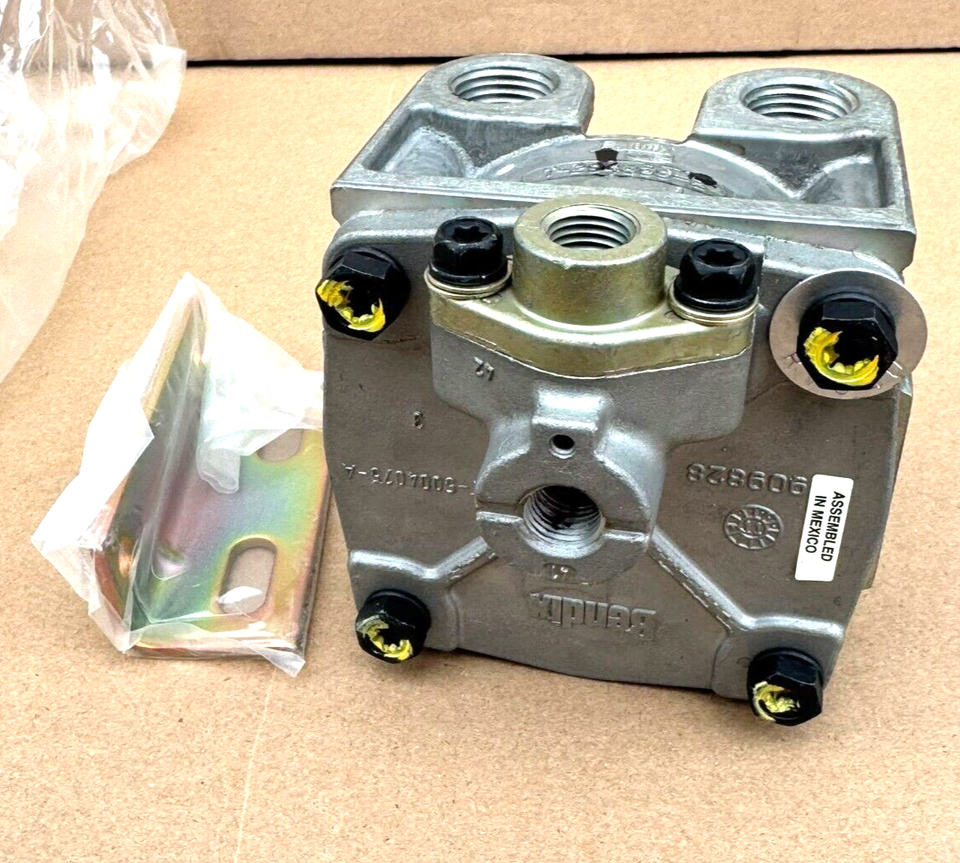 Bendix Relay Brake Valve 909828 (New Flyer Part 6383405) | eBay