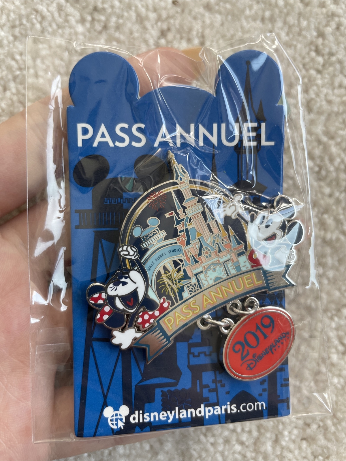Disneyland Paris Pass Annuel 2019 Pin NEW DLP Mickey & Minnie Mouse ...
