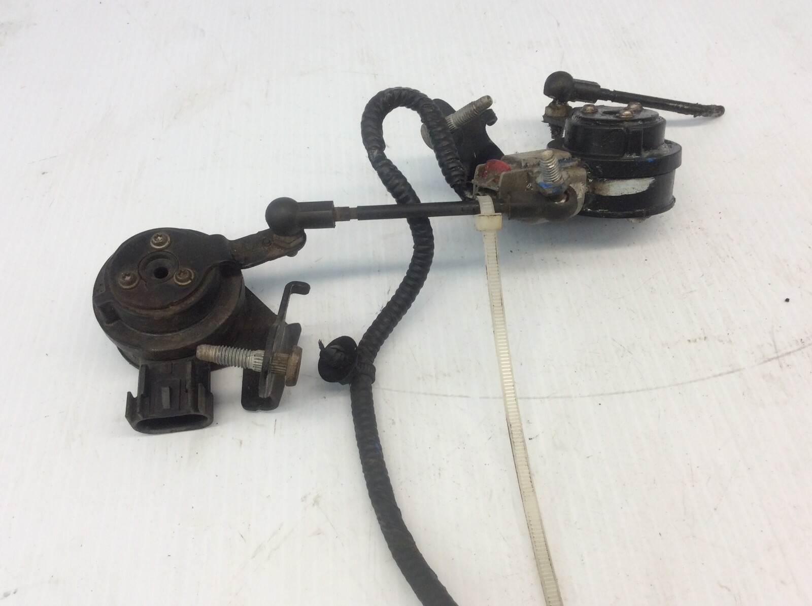 16 Cadillac CTS Rear Left & Right Suspension Position Sensor Pair F | eBay