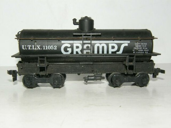 Roundhouse 3370 HO 26' Old Time Tank Car Kit Gramps UTLX 11052 for sale ...
