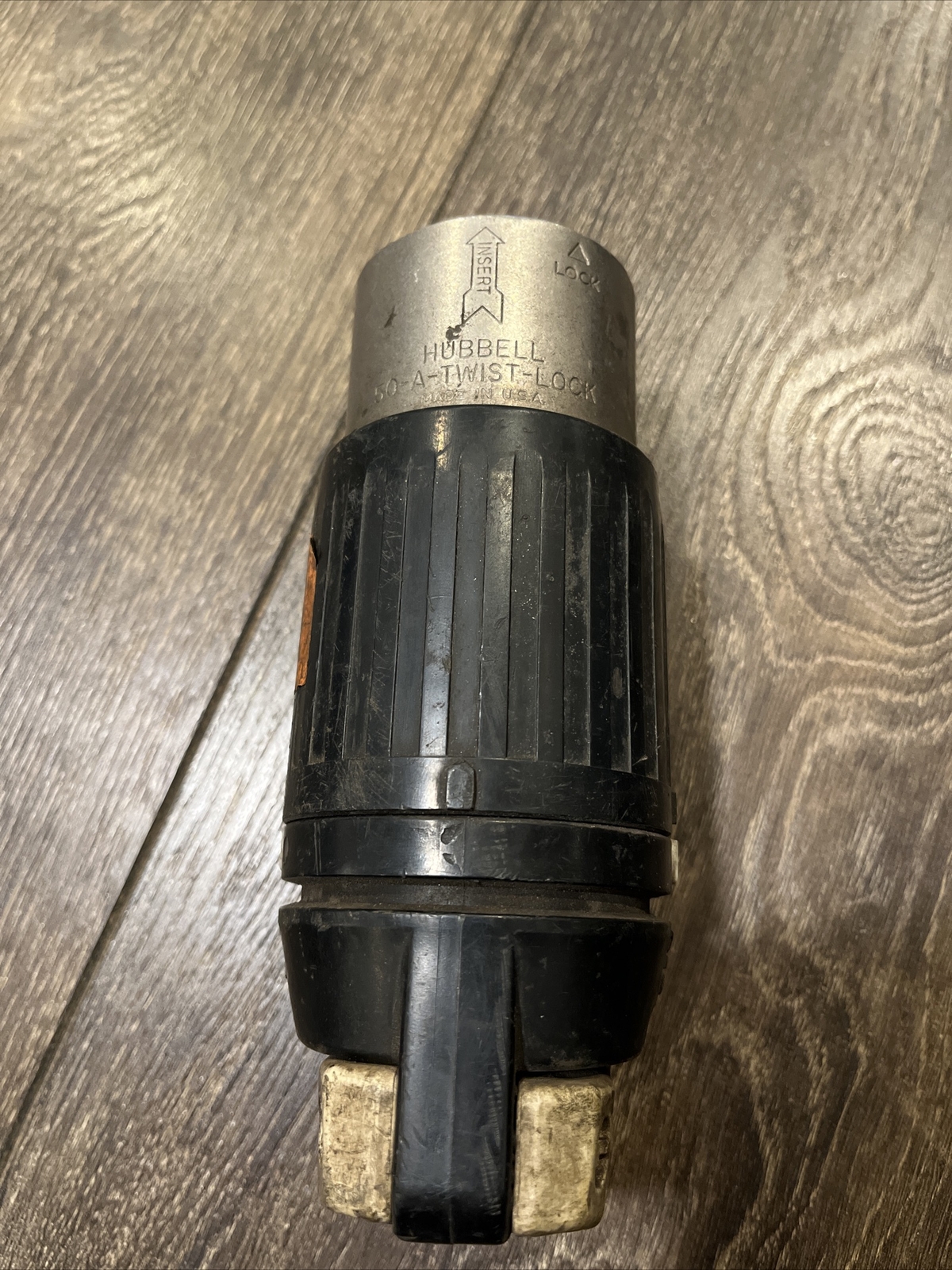 Hubbell 3765C Twist-lock Male Plug 600 VAC 50 Amp for sale online | eBay