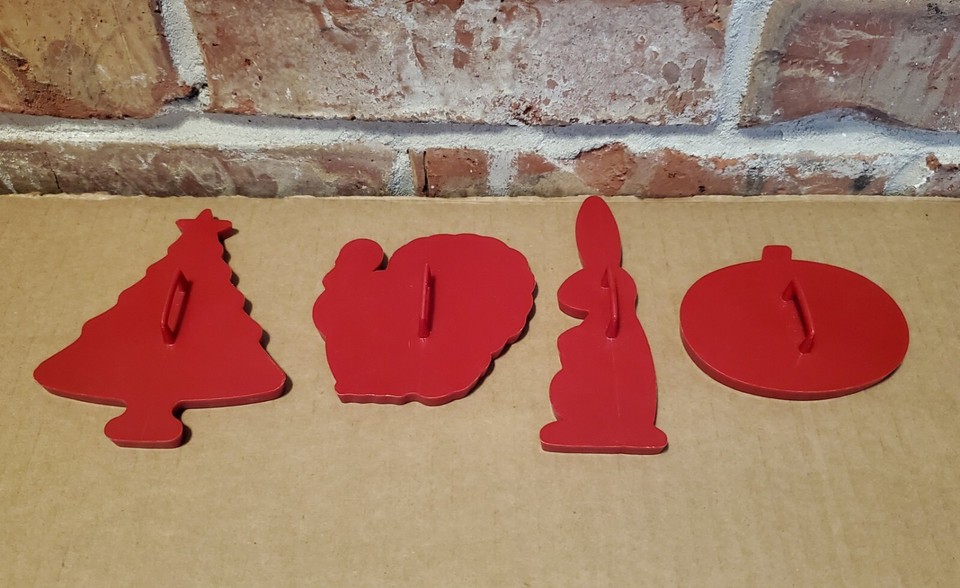 4 Vtg Red TUPPERWARE CHRISTMAS TREE PUMPKIN TURKEY EASTER BUNNY COOKIE ...