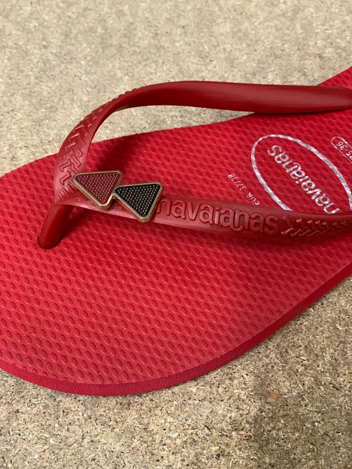 Havaianas Slim WOMENS Triangle Flip Flops Sandals RED Stud | eBay UK