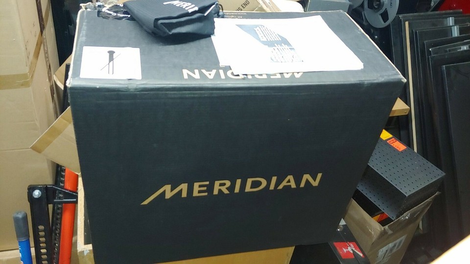 Meridian 818v3 Reference Audio Core PreAmp With Original Box And Remote ...