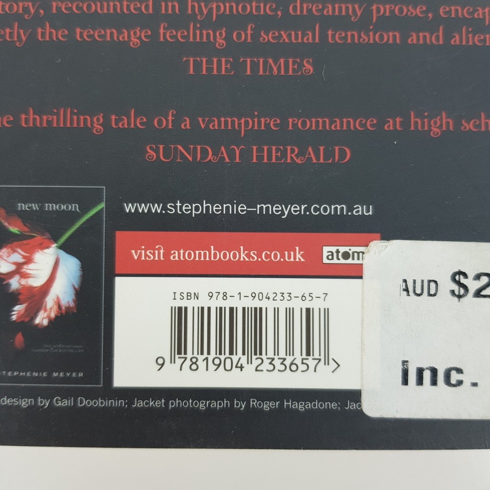 Twilight By Stephenie Meyer Twilight Saga #1 (Sm PB 2009) | eBay