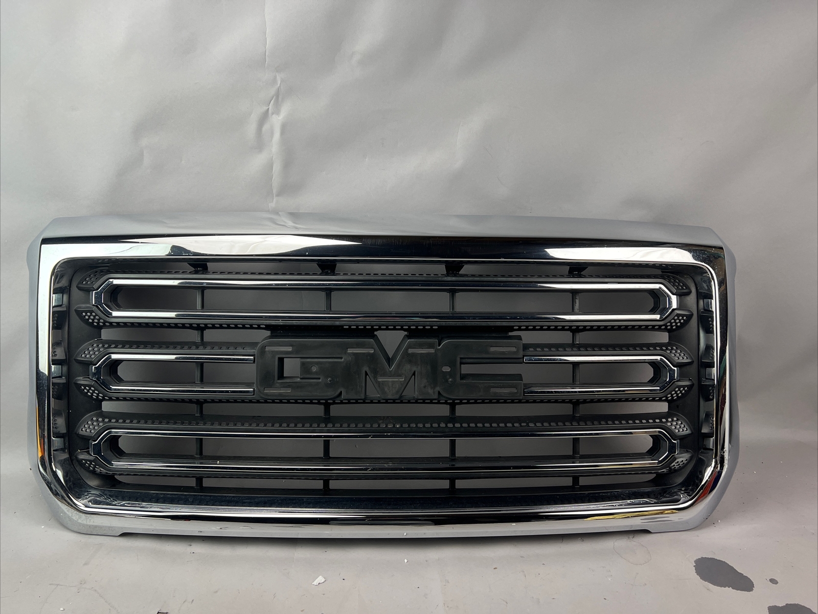 2015 GMC Sierra 2500hd 3500 Front Chrome Grille OEM Part #23210303 for ...