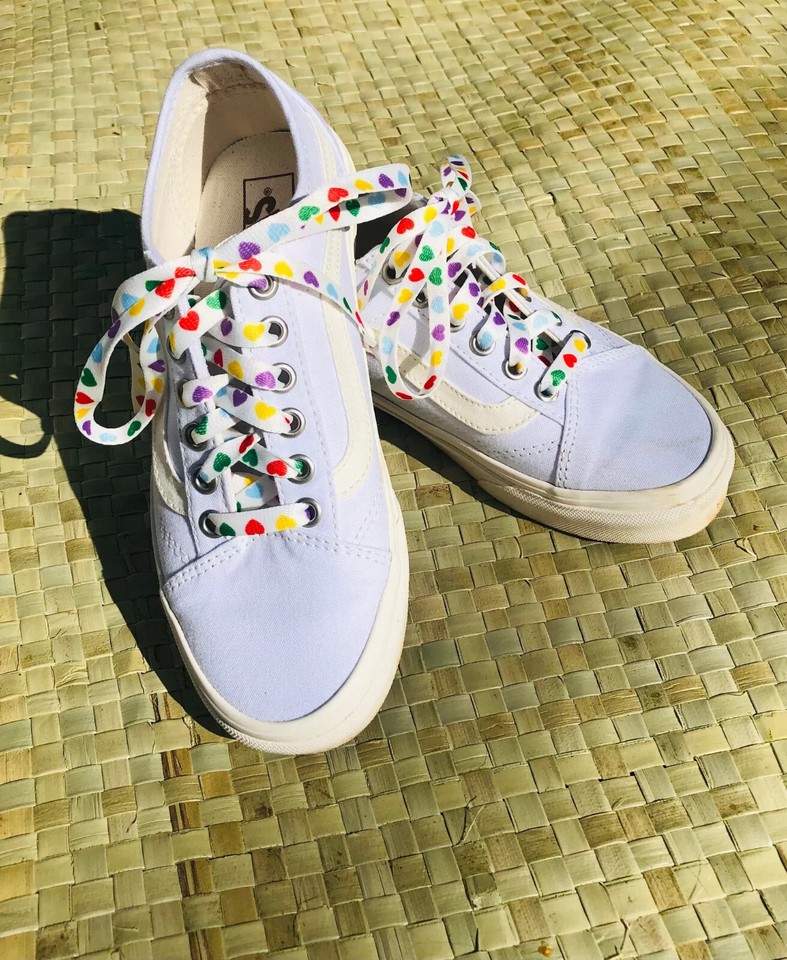 Retro 80s Rainbow Heart Shoelaces - Vintage 80s Heart Shoelaces 51 in ...