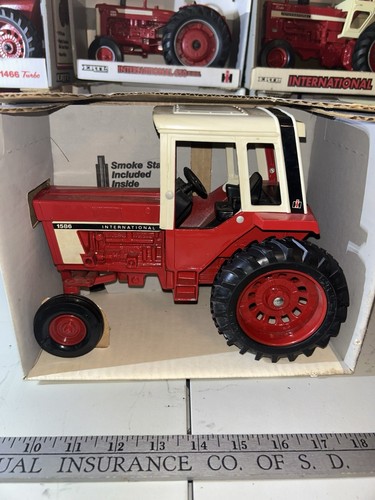 Ertl International Harvester Model 1586 Toy Tractor, 1/16 Scale | eBay