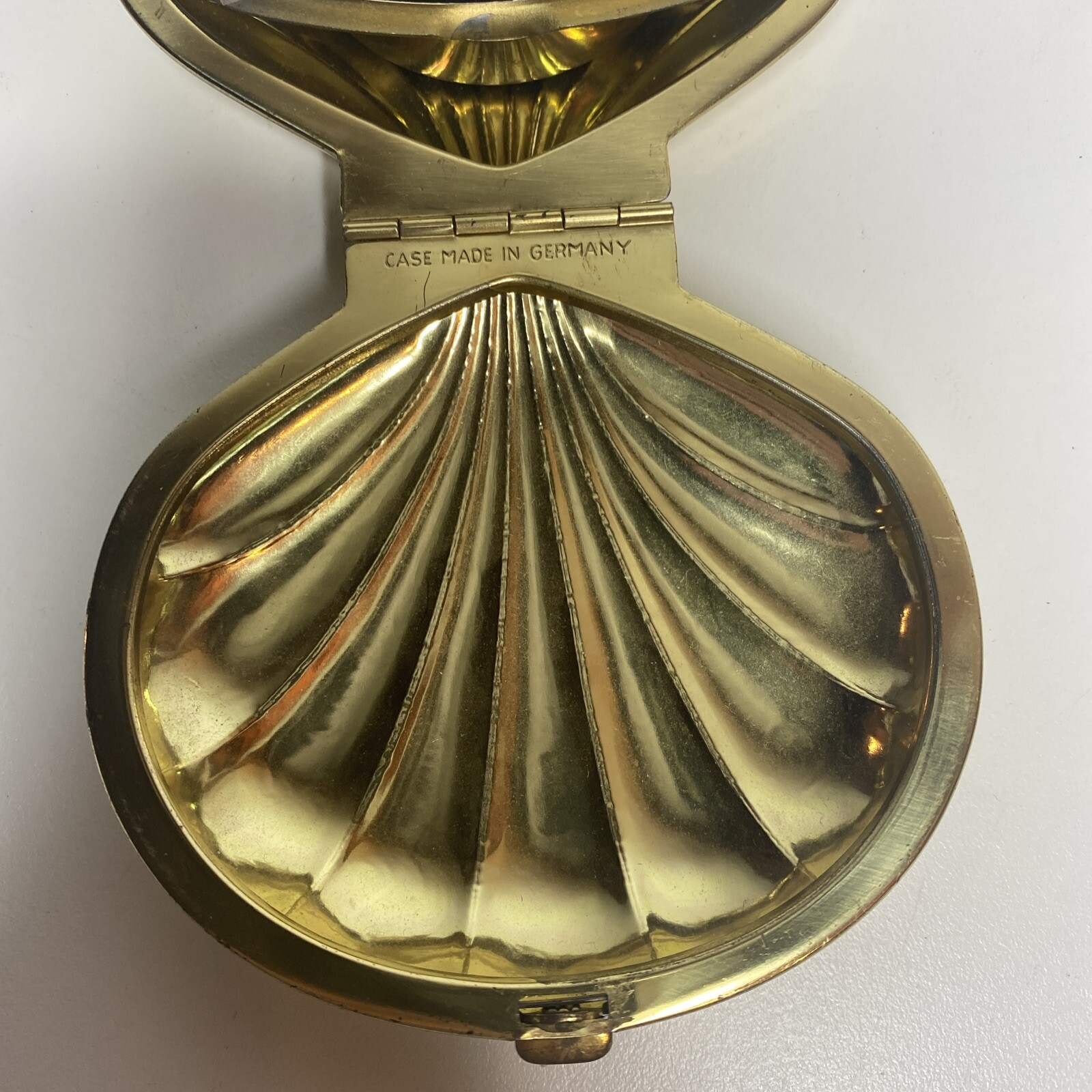 BRADLEY TIME TRAVEL ALARM CLOCK- DECORATED CLAMSHELL WORLD TIME TESTED ...