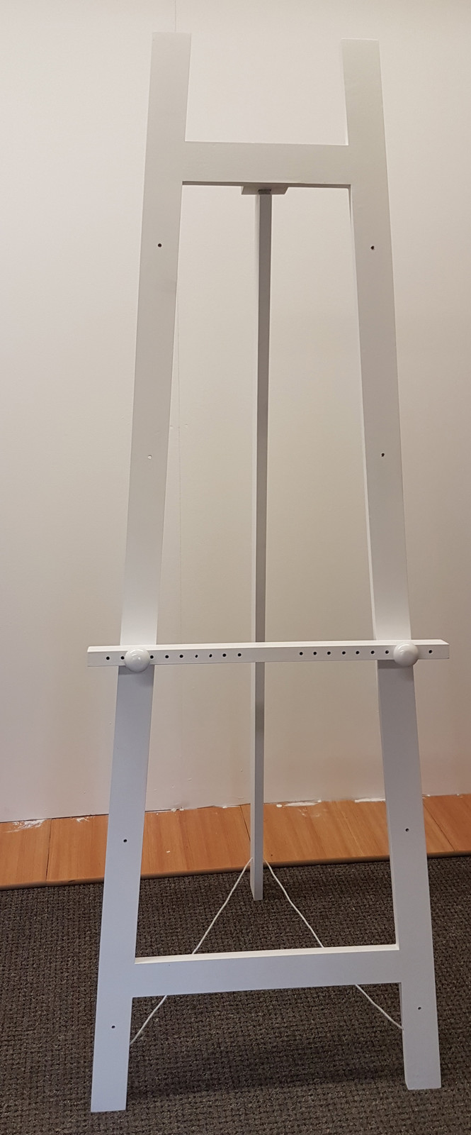 Hire Easel Heavy Duty Big Easel Expo Artwork photo weeding A1 wood ...