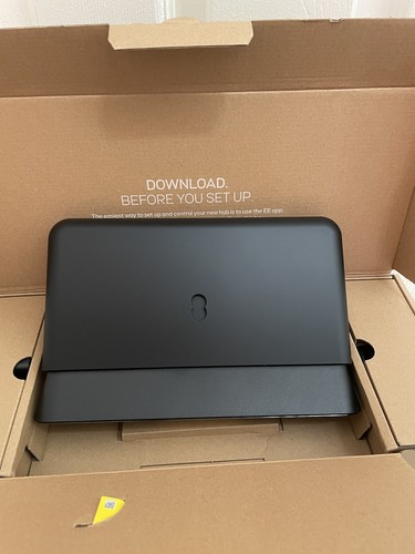 EE Smart Hub Plus - Latest Model - WiFi 6 - SH32B - New boxed 2.5G Wan ...