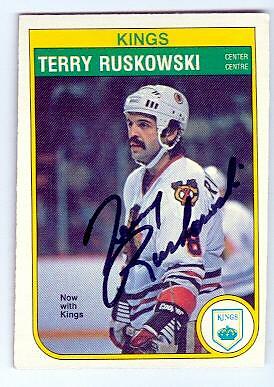 Terry Ruskowski autographed hockey card (Kings Blackhawks) 1982 O Pee ...