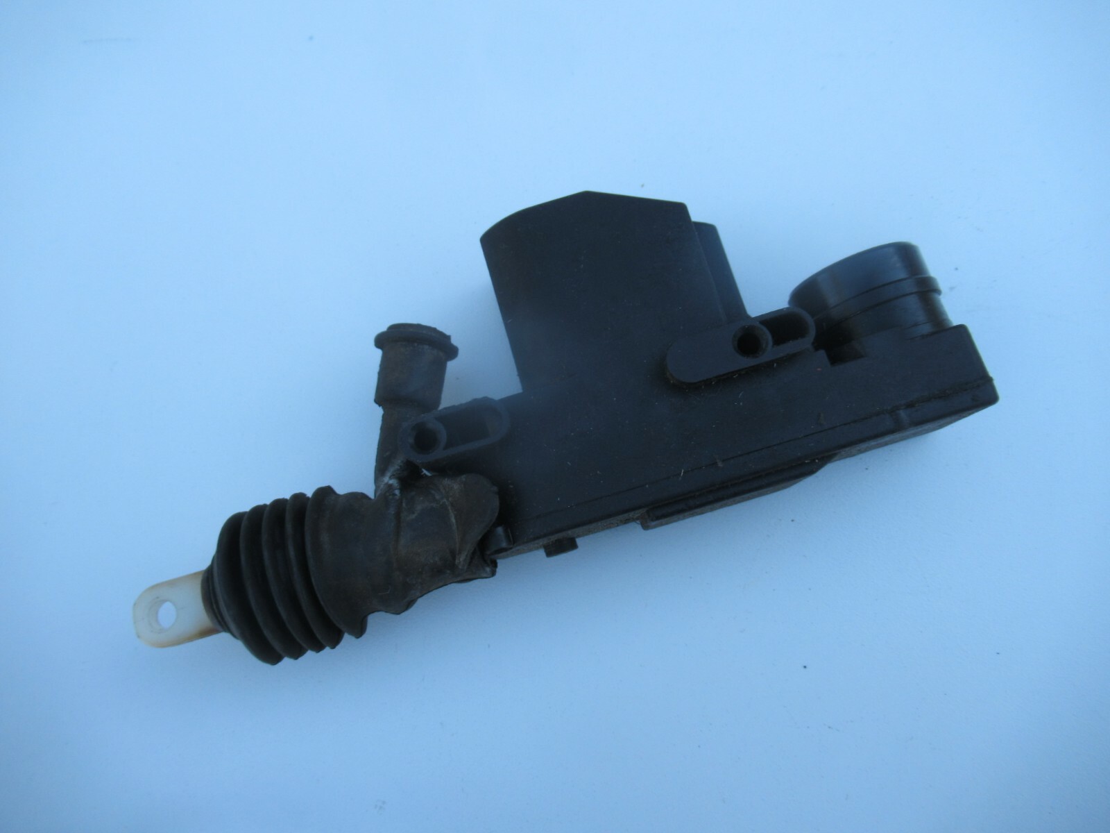 Porsche 911/964/944/928/968/993 Door Lock Actuator 92862421100 ISLE#M4 ...