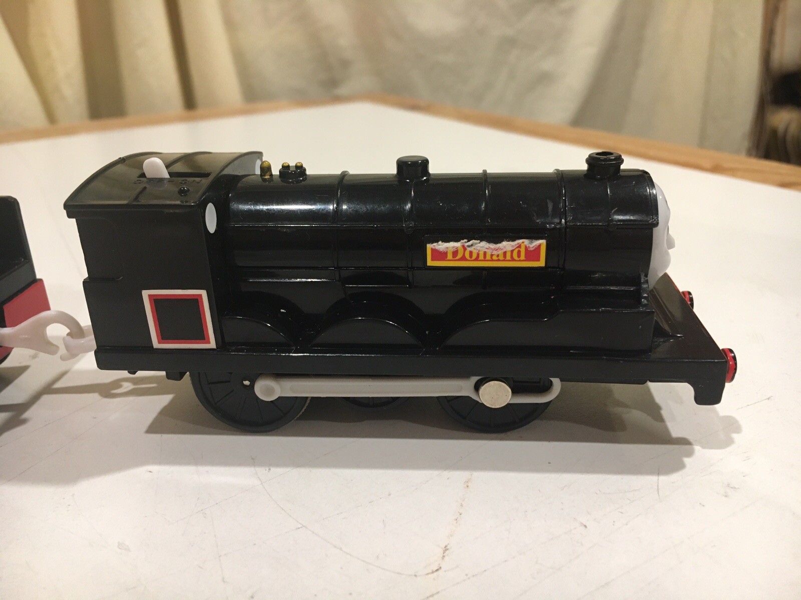 Hit Toy Motorized Donald with Troublesome Truck for Thomas & Friends ...