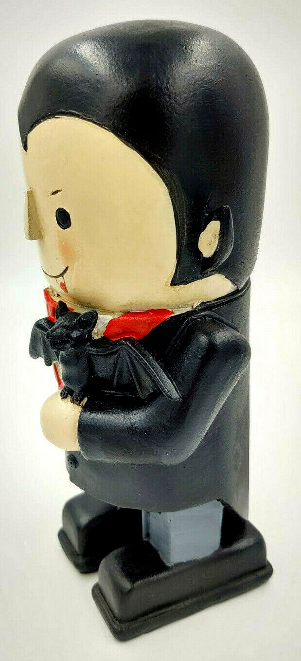 Dracula Vampire Monster Horror Goth Halloween Nutcracker Statue ...
