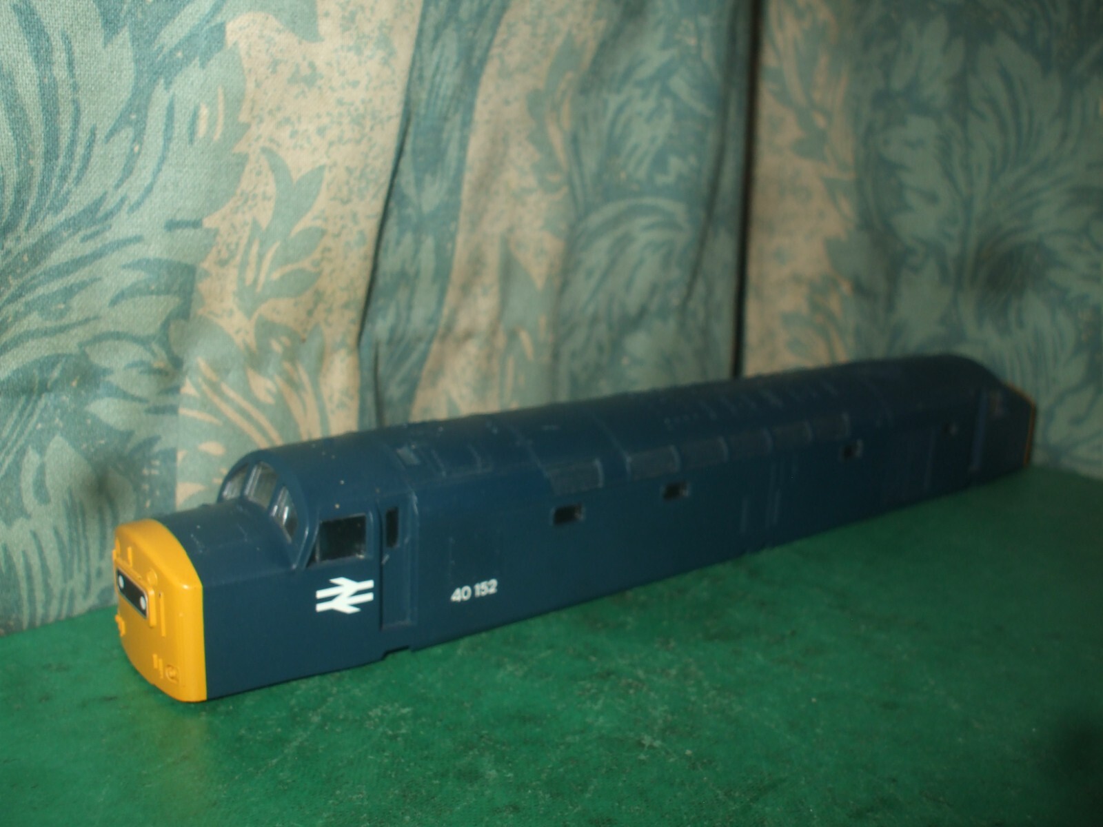 HORNBY CLASS 40 BR BLUE BODY ONLY - No.3 | eBay UK