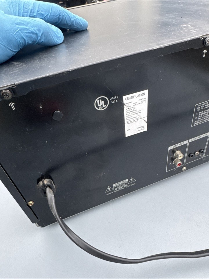 Sony CDP-CX200 200 Disc Mega Storage CD Player Disc Changer No Remote ...