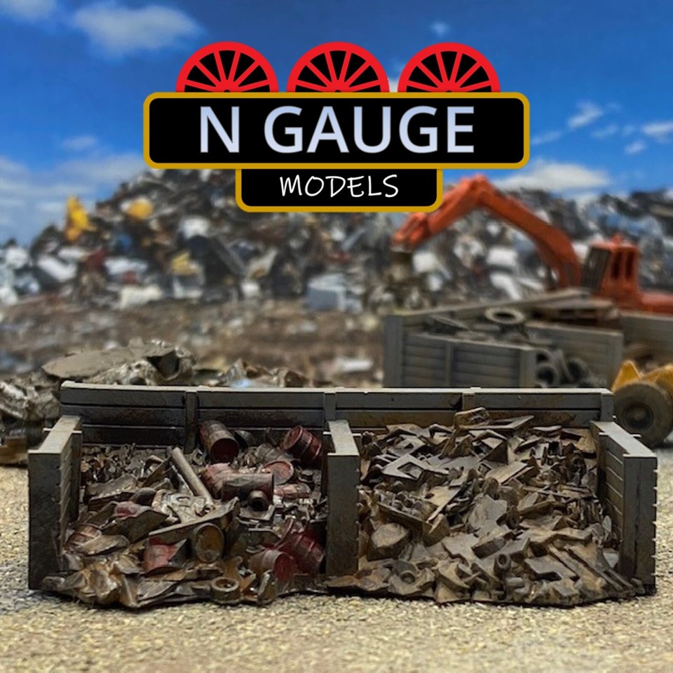 PAINTED- N Scale Gauge 1:148 Scrap Yard Junk Bunker's (Refuse Trash 1: ...